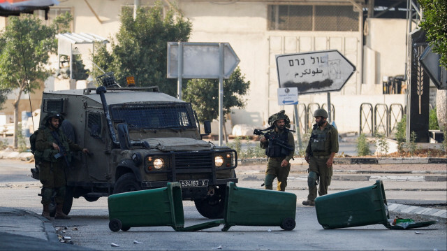نادي الأسير إسرائيل تعتقل 40 فلسطينيا في الضفة الشرق الأوسط