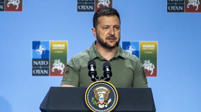 Ukrainian president submits draft bills on extending martial law ... Ukrainian president submits draft bills on extending martial law ...